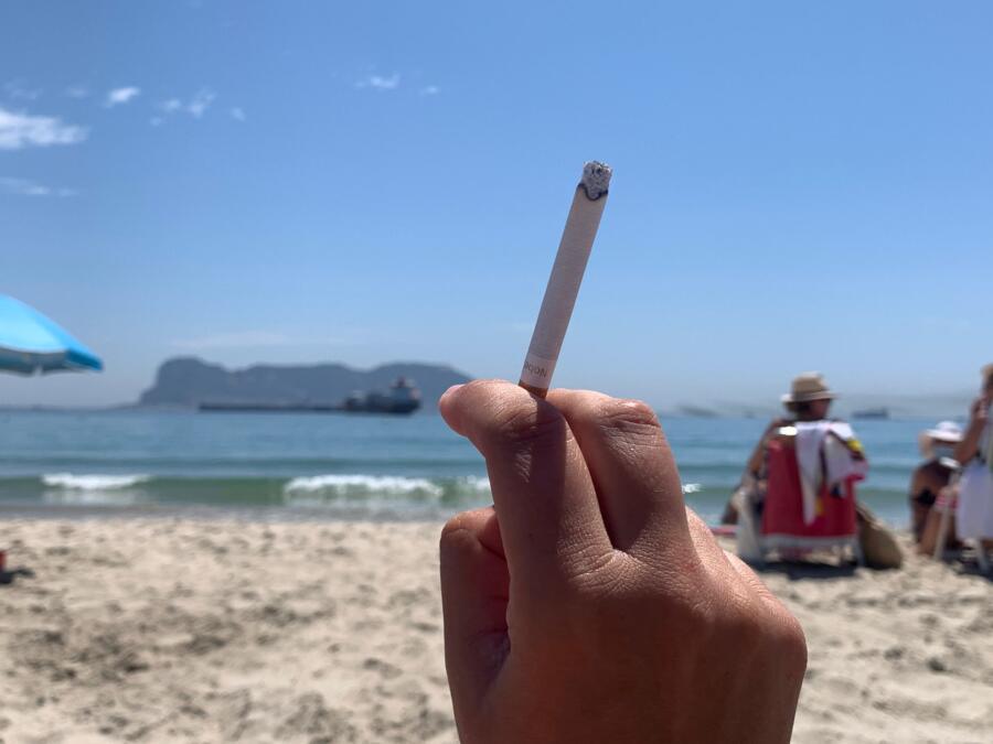 Miami Beach: en el 2023 no se podrá fumar más en sus playas - Miami 305 ...